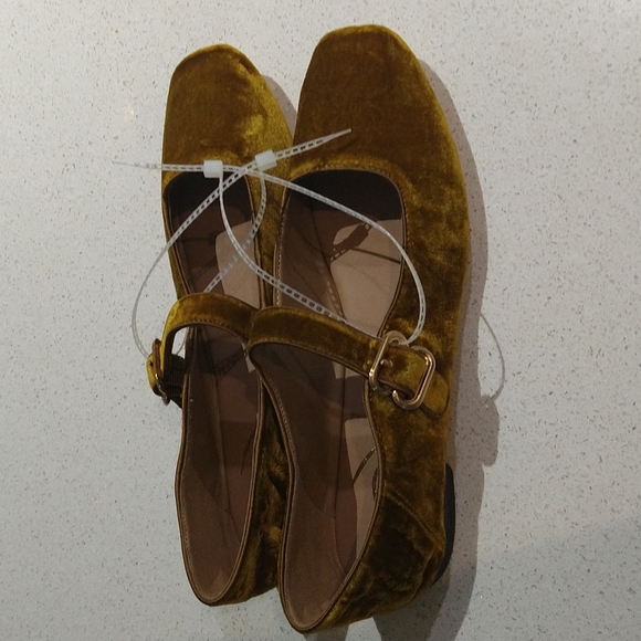 Sam Edelman | Shoes | Sam Edelman Velvet Michaela Mary Jane Flats ...